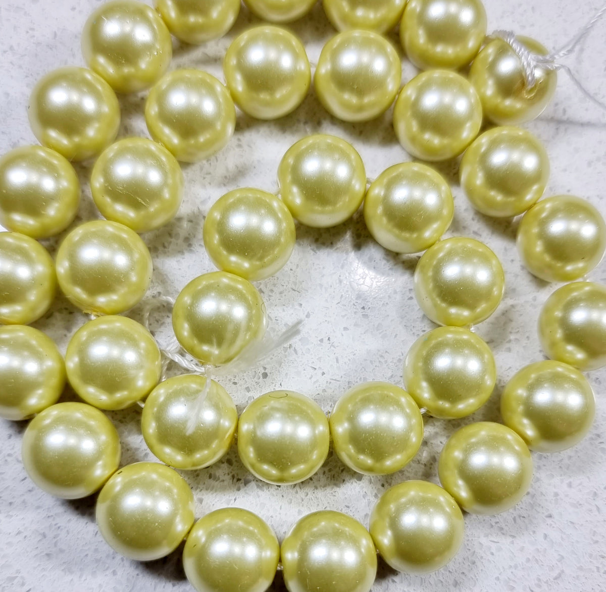 12MM GLASS ROUND PEARLS - MID YELLOW – The Bead Lady